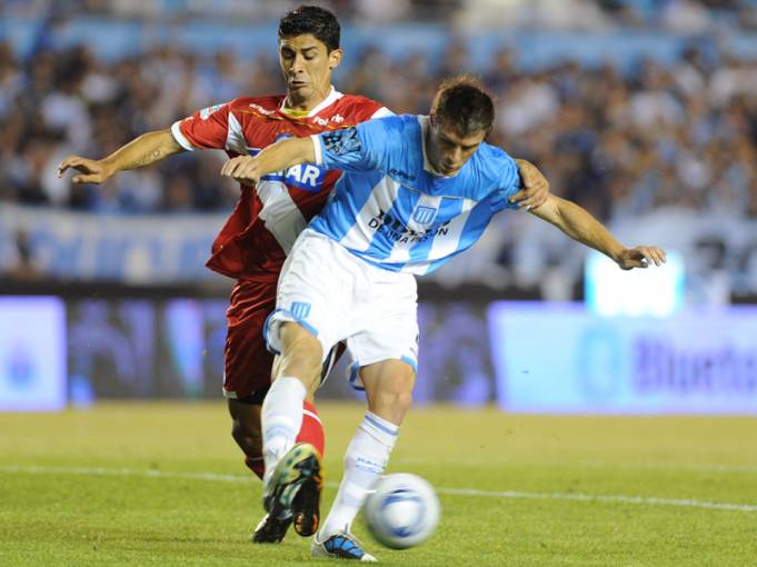 Racing volvió a cantar victoria al derrotar a Argentinos Juniors — La ...